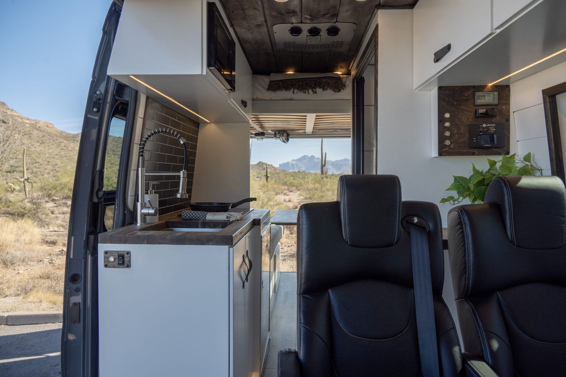 Best Camper Van Layouts for Solo Travelers, Couples & Families ...