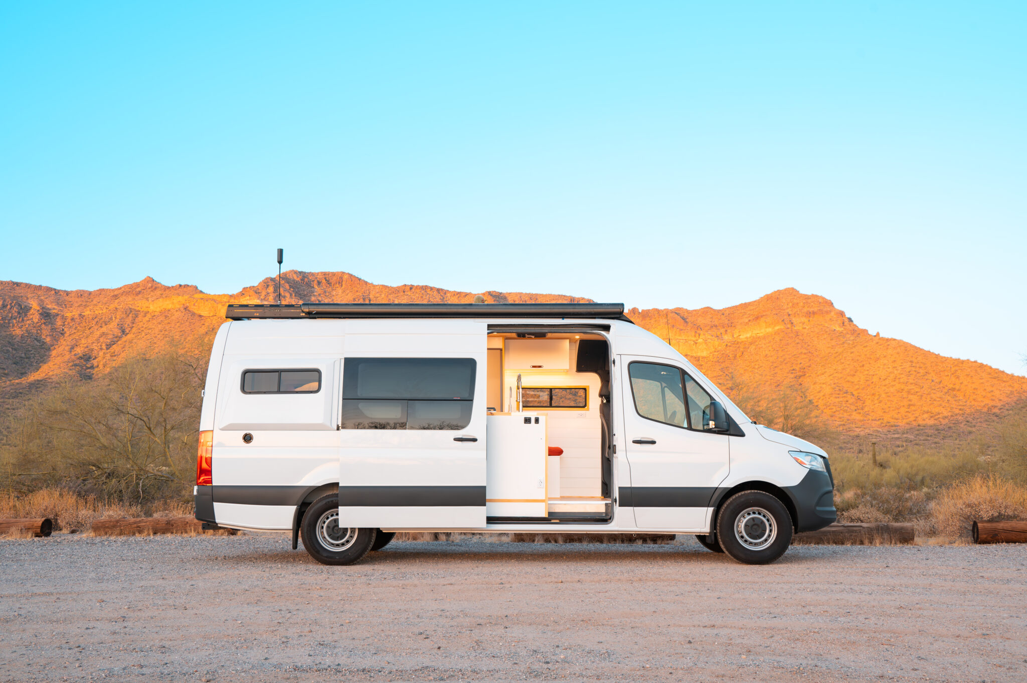 El Capitan Luxury Van Build - Papago Vans